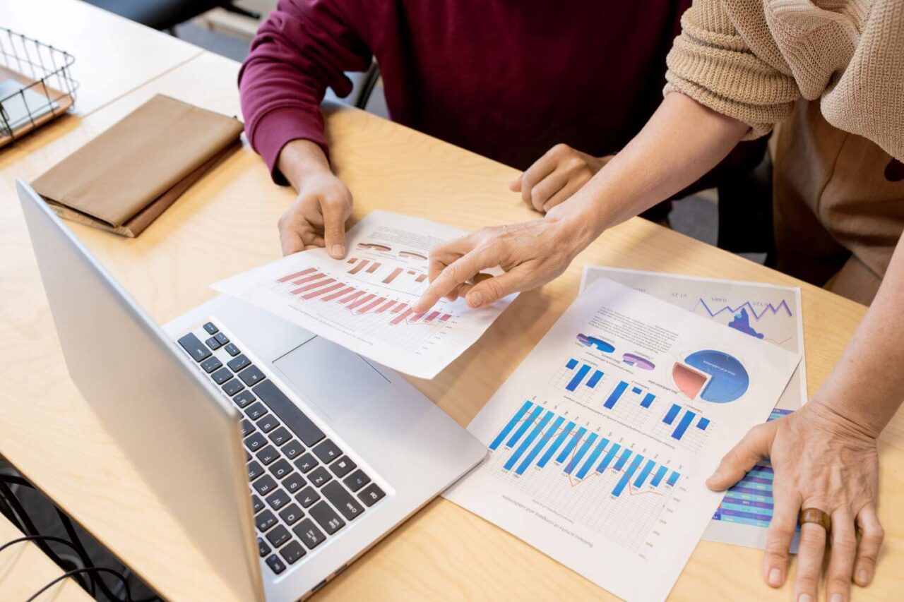 Financial risk analysis: key aspects, tools, challenges, and the role ...