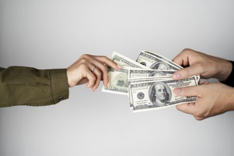 What is a commission? how it works, benefits and impact.