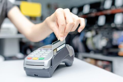 How to reset card machine for uninterrupted transactions